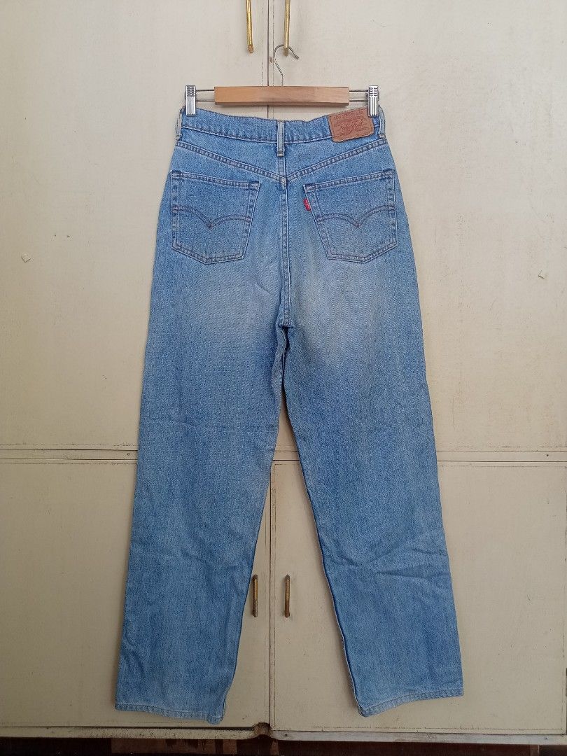 Vintage Levis 509, Women's Fashion, Bottoms, Jeans on Carousell