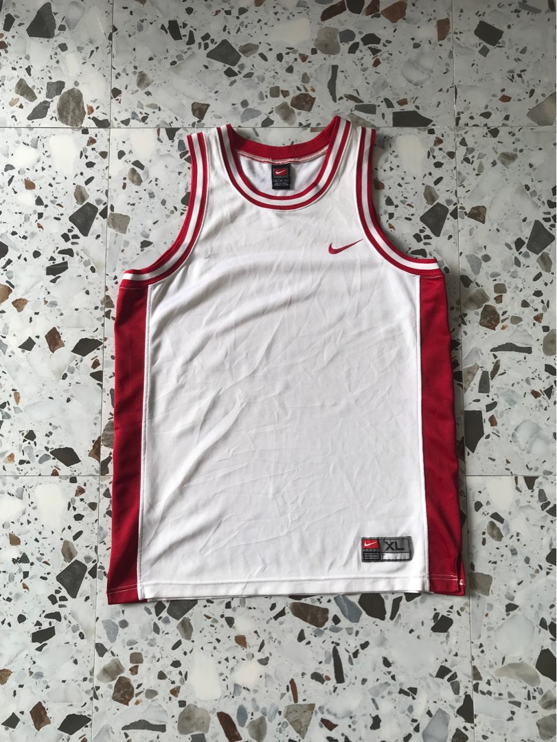 Vintage Nike sando, Men's Fashion, Tops & Sets, Sleep and Loungewear on ...