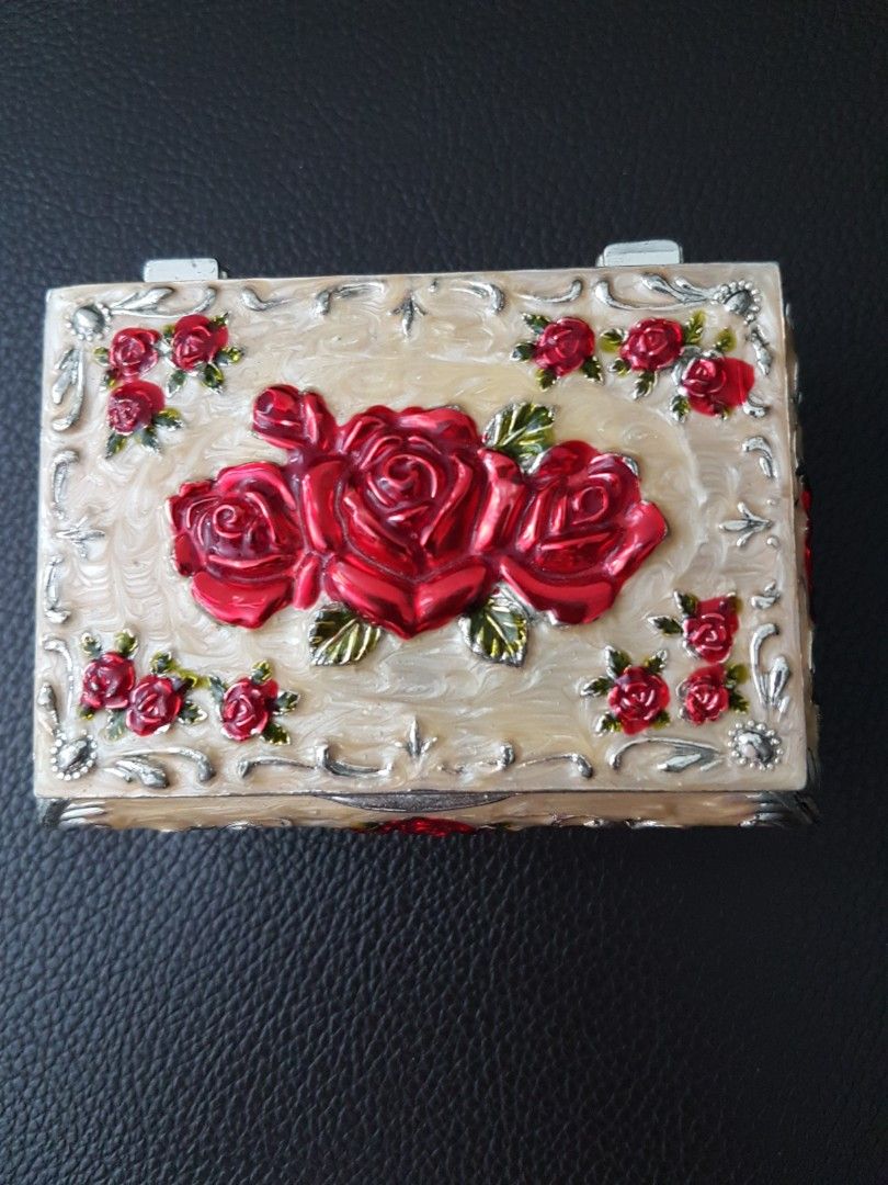 Vintage Rose Jewellery Box, Hobbies & Toys, Memorabilia & Collectibles ...