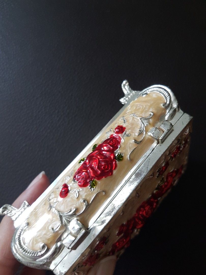 Vintage Rose Jewellery Box, Hobbies & Toys, Memorabilia & Collectibles ...