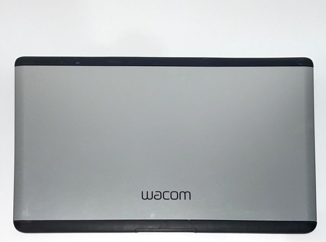 Wacom Cintiq 13HD Creative Pen Display, Computers & Tech, Laptops & Notebooks on Carousell