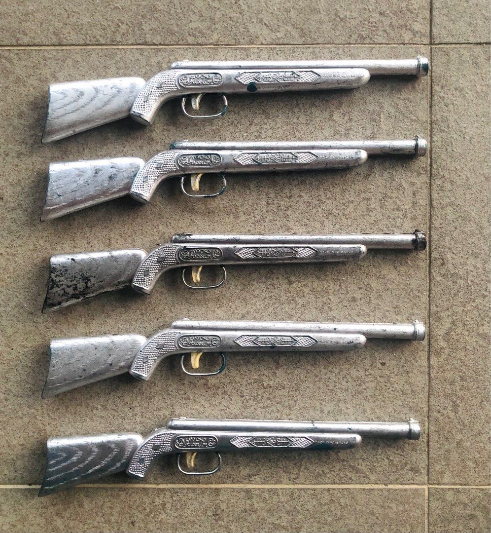 1960s VINTAGE TOY RIFLES SET HONG KONG MADE, Hobbies & Toys ...