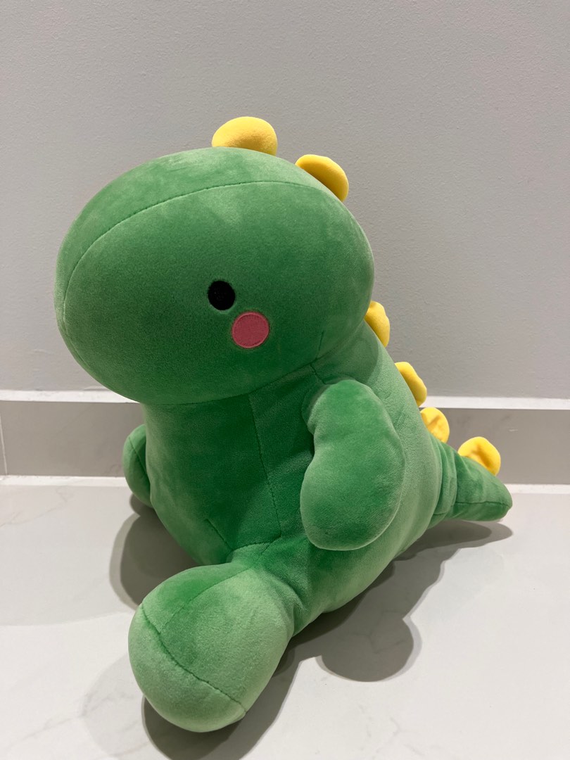 $5 Plushie, Hobbies & Toys, Toys & Games on Carousell