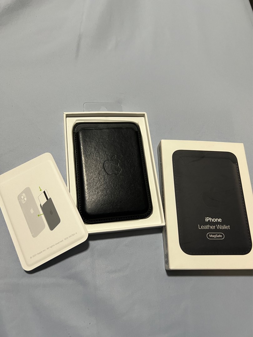 Apple MagSafe wallet ver 2.0 w/ location tracking, Mobile Phones ...