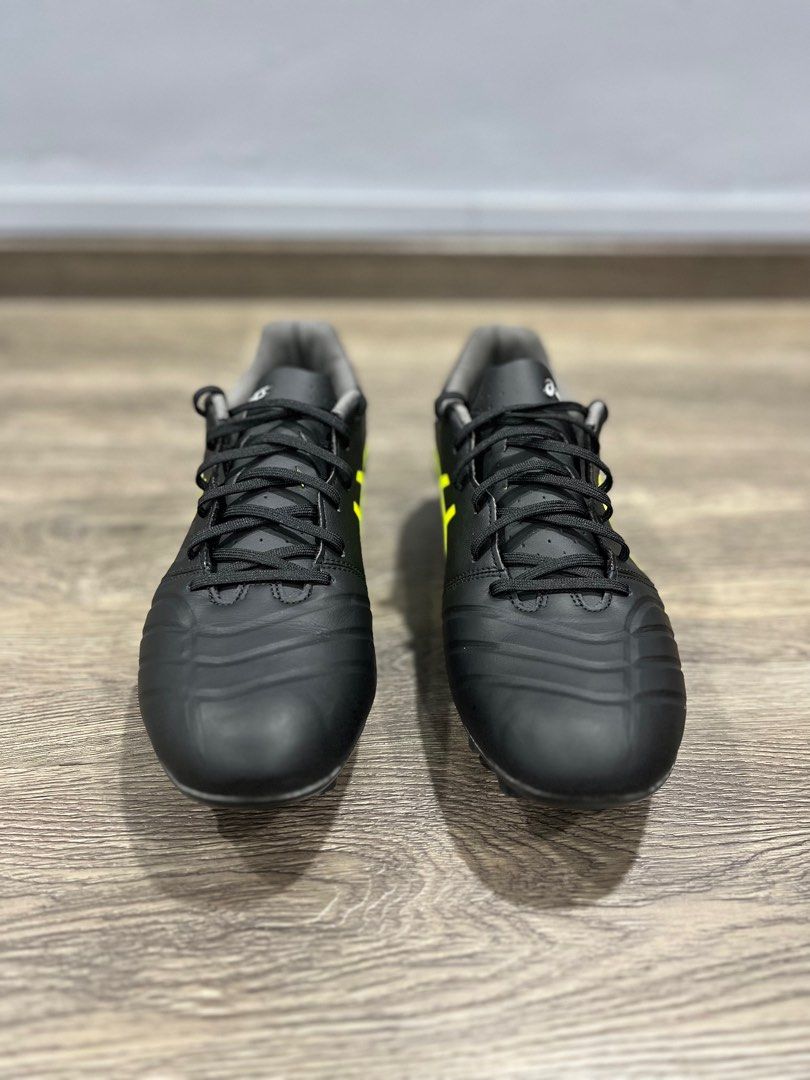 Asics DS Light Football Boots, Sports Equipment, Sports & Games, Racket ...