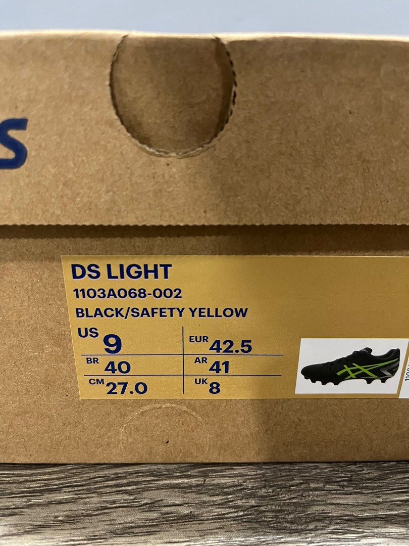 Asics DS Light Football Boots, Sports Equipment, Sports & Games, Racket ...
