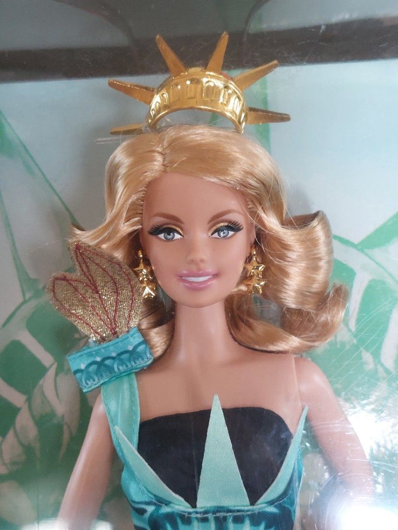 Barbie Statue of Liberty, Hobbies & Toys, Toys & Games on Carousell