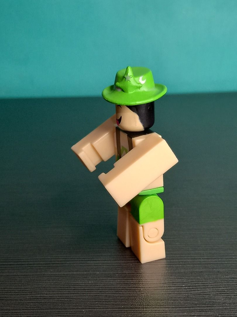 "Beeism" Roblox Series 2 Figure 3", Hobbies & Toys, Toys & Games on ...