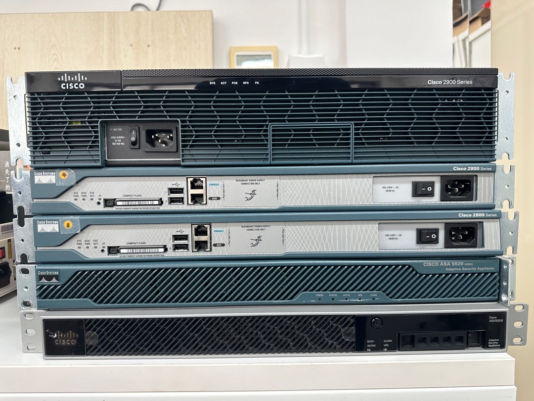Cisco network equipment Firewall and router, 電腦＆科技, 商務用科技產品 - Carousell