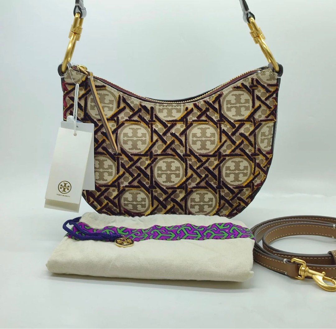 Cresscent Bag, Women's Fashion, Bags & Wallets, Cross-body Bags on ...