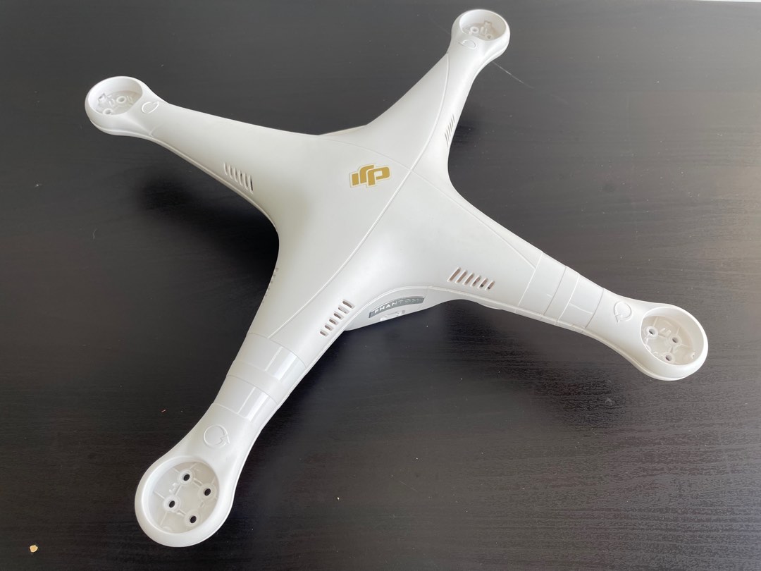 DJI Phantom 3 Pro / Advanced shell kit, Photography, Drones on Carousell