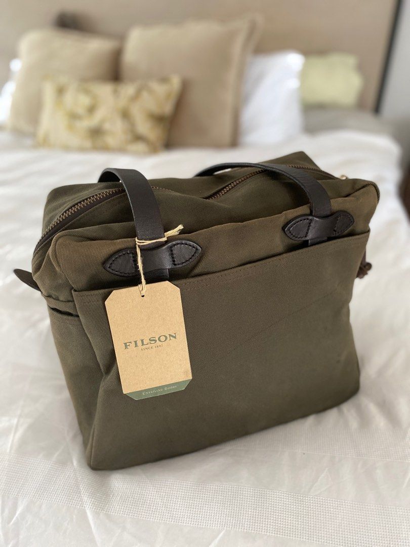 FILSON - Rugged Tote Bag (with Zipper), Women's Fashion, Bags & Wallets ...