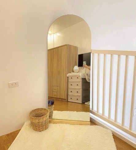 Frameless Arc Woodbase Full body mirror 2x6ft, Announcements on Carousell