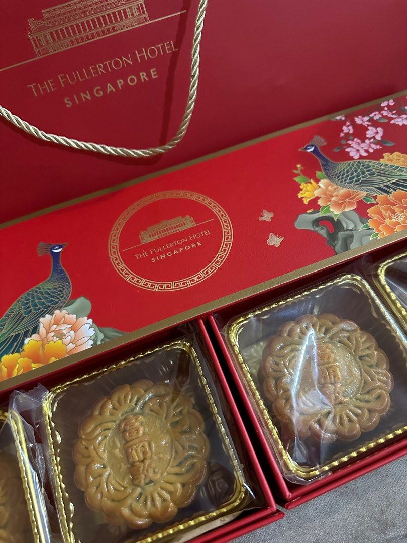Fullerton Mooncakes, Food & Drinks, Gift Baskets & Hampers on Carousell