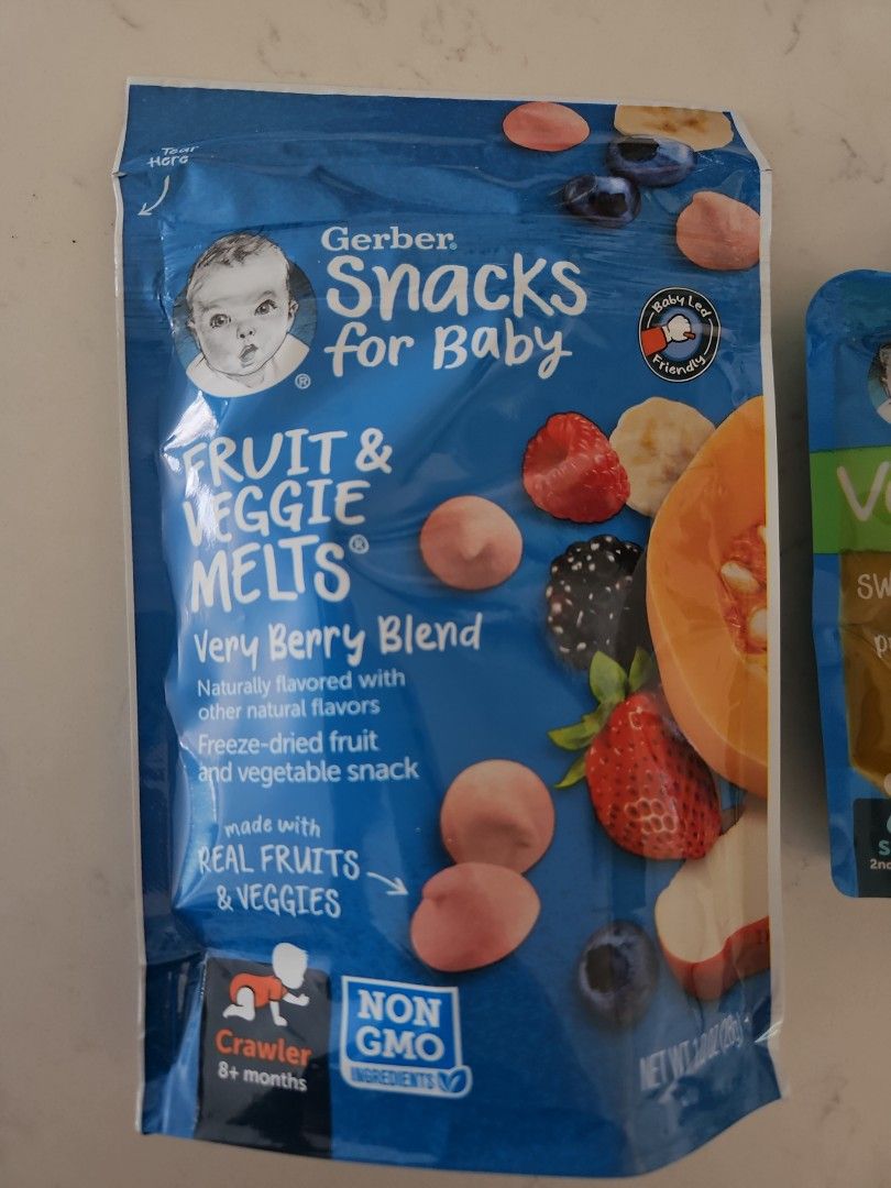 Gerber fruit & veggie melts, fruit pouch, harvest meal, Babies & Kids ...