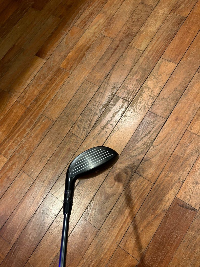 Golf wood, Sports Equipment, Sports & Games, Golf on Carousell