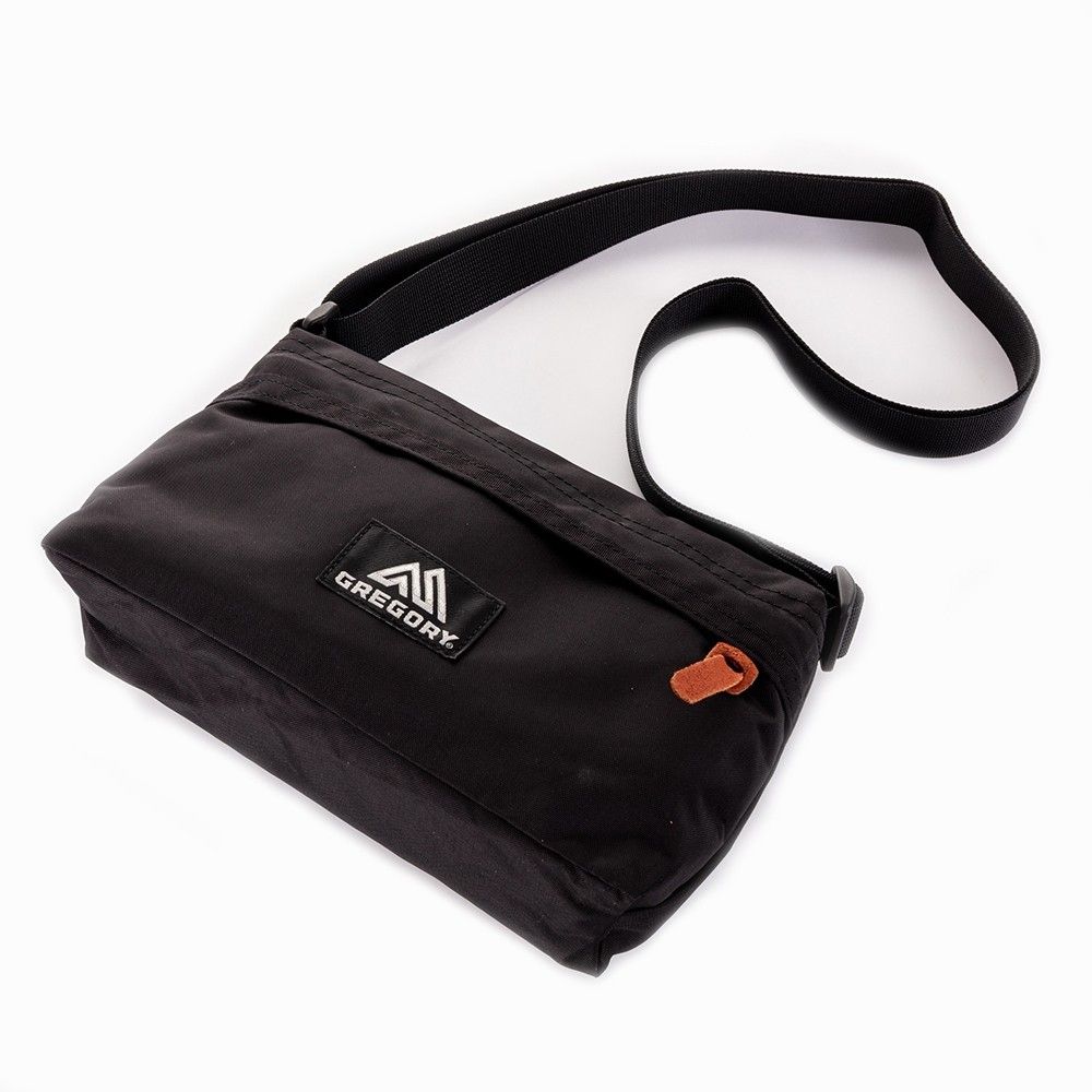 Gregory Envelope Shoulder Bag, Men's Fashion, Bags, Sling Bags on Carousell