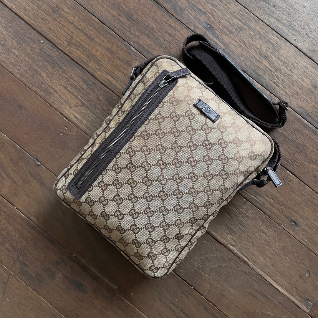 Gucci GG Supreme, Luxury, Bags & Wallets on Carousell
