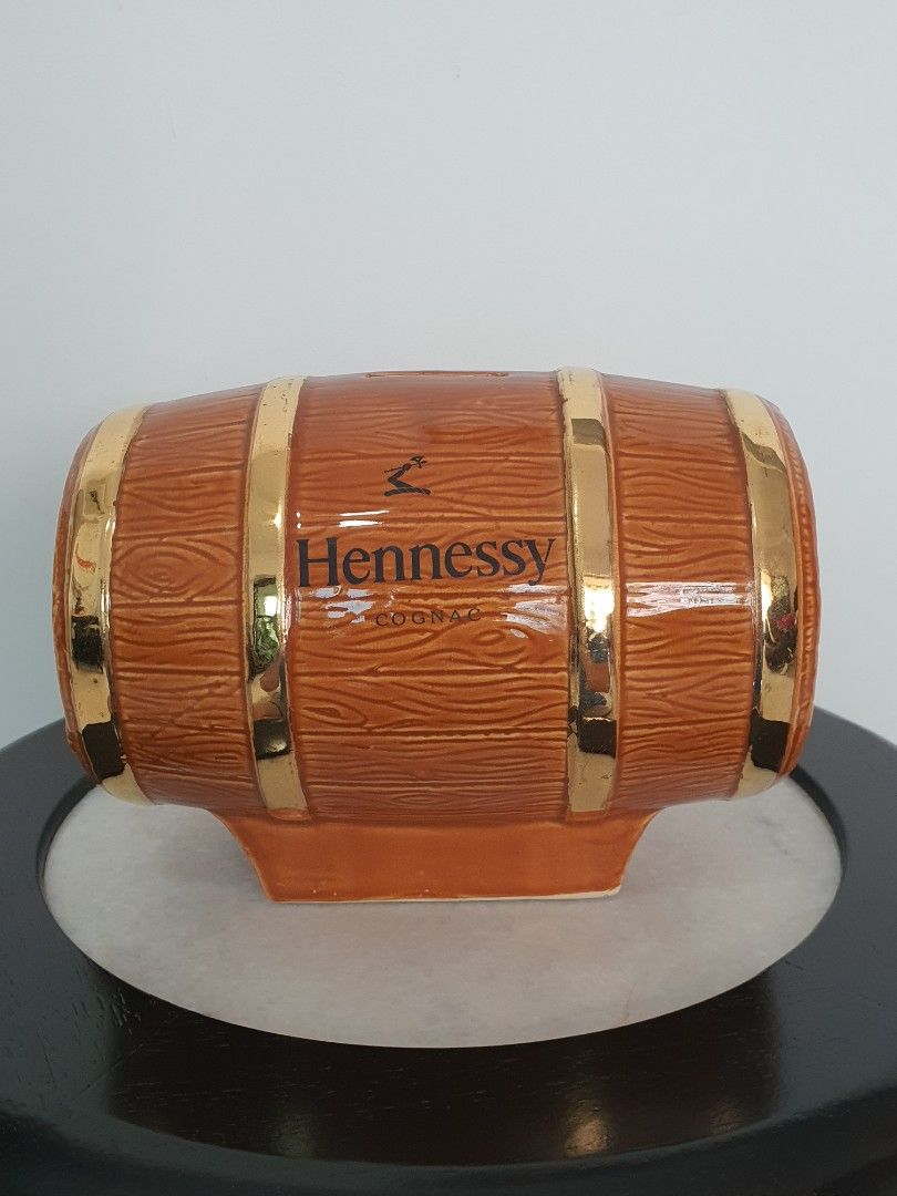 Hennessy Cognac Barrel Porcelain Coin Bank, Hobbies & Toys, Memorabilia ...