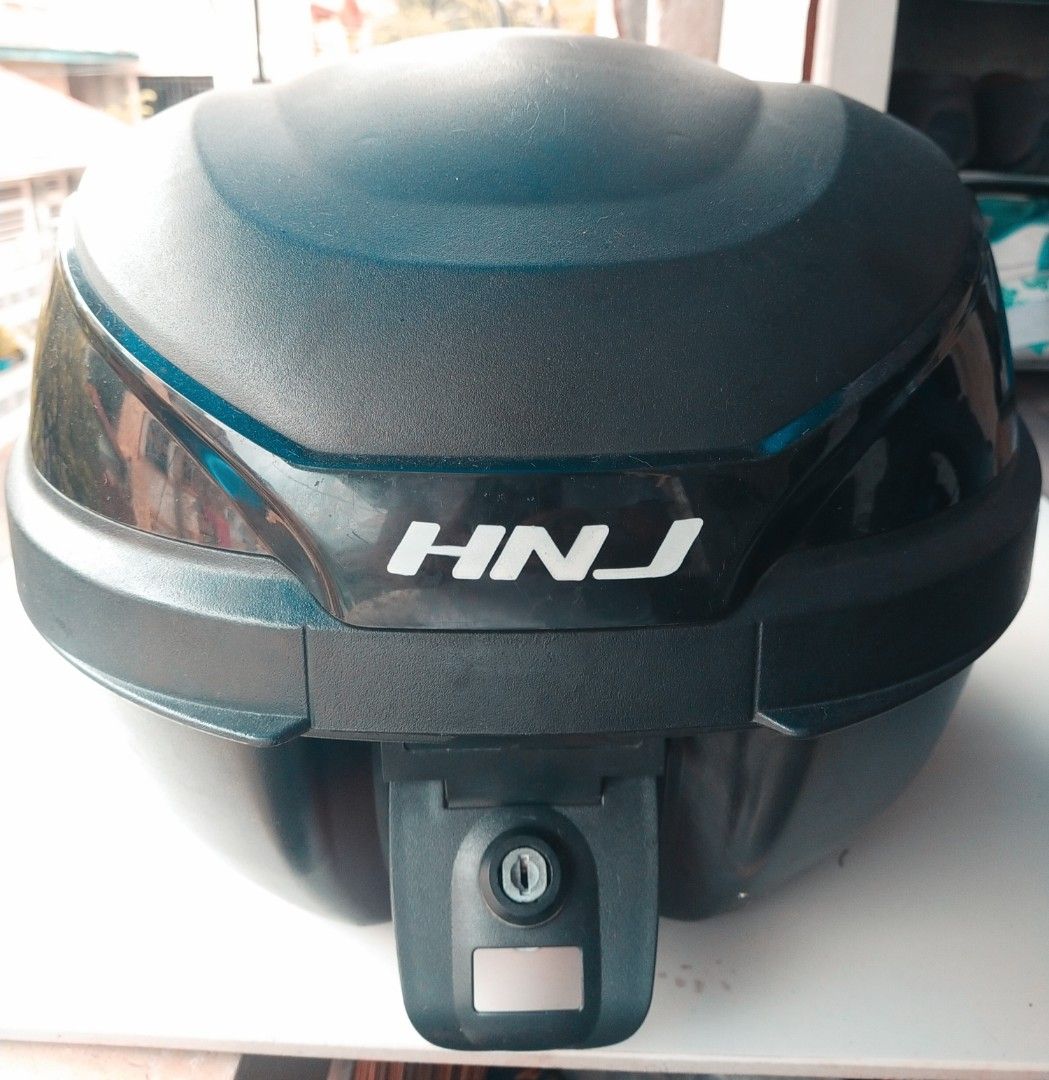 HNJ Top box with base plate, Motorbikes, Motorbike Parts & Accessories ...