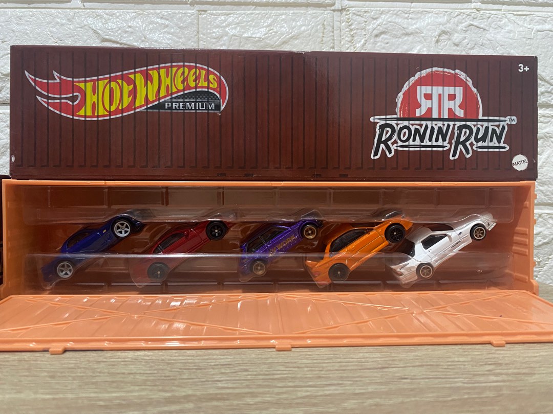 Hot Wheels Premium Container Set Ronin Run, Hobbies & Toys, Toys ... Hot Wheels Premium Container Set Ronin Run, Hobbies & Toys, Toys ...