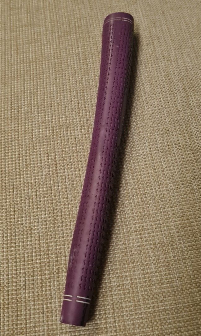 Iguanagolf Putter Grip - Exotic purple, Sports Equipment, Sports ...
