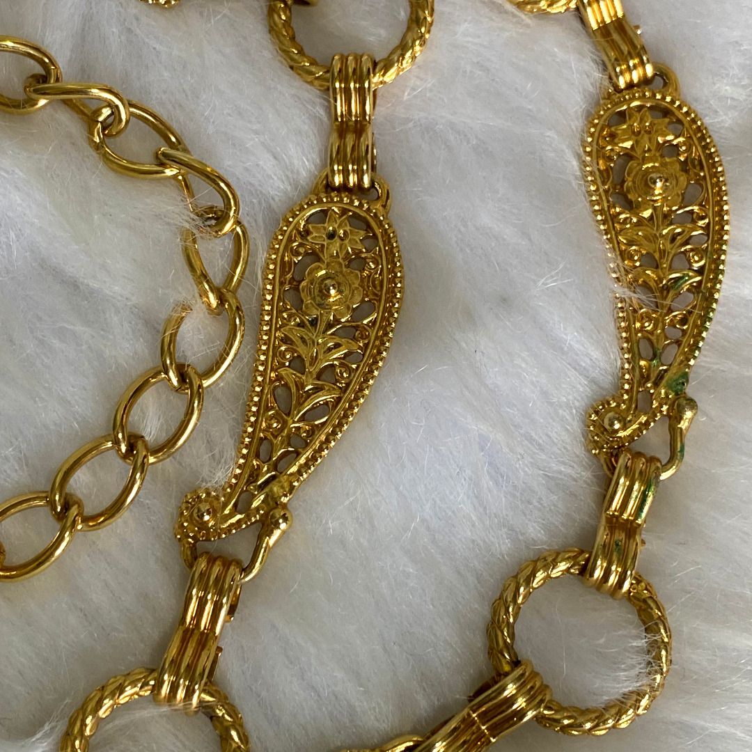 Japan Vintage Gold Tone Paisley Filigree Belt, Women's Fashion, Watches ...