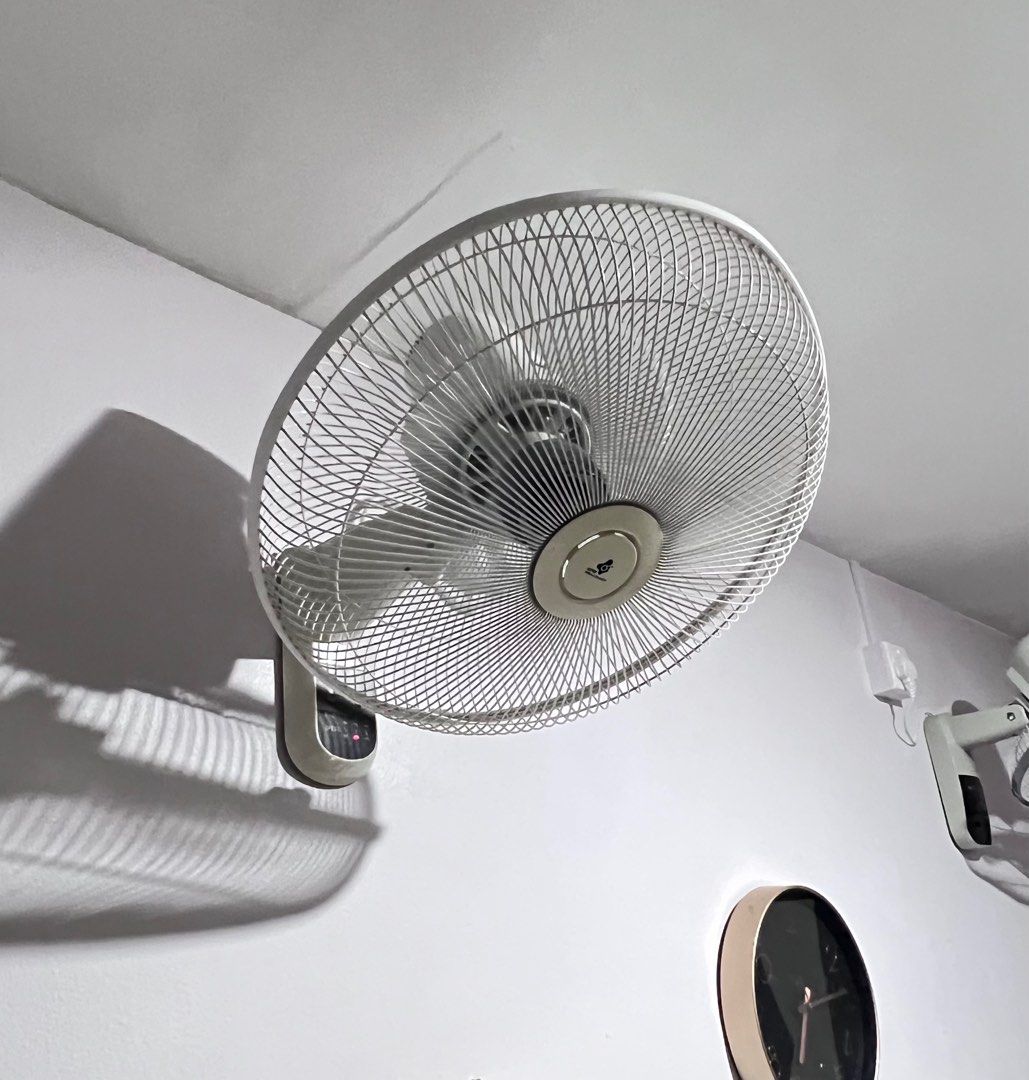 KDK 16 Inches M40CS Wall Fan, Furniture & Home Living, Lighting & Fans ...