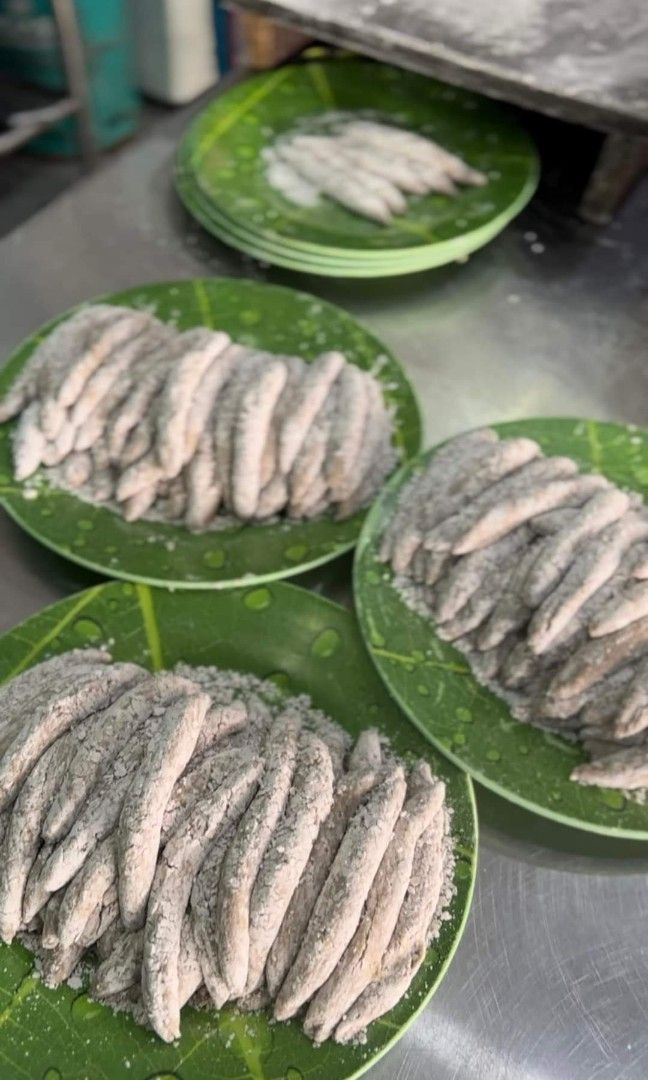 Keropok lekor 1450gm (85-100), Food & Drinks, Chilled & Frozen Food on ...