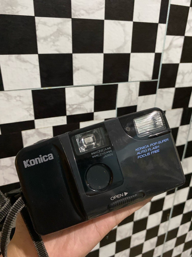 Konica POP-super compact camera, Photography, Cameras on Carousell