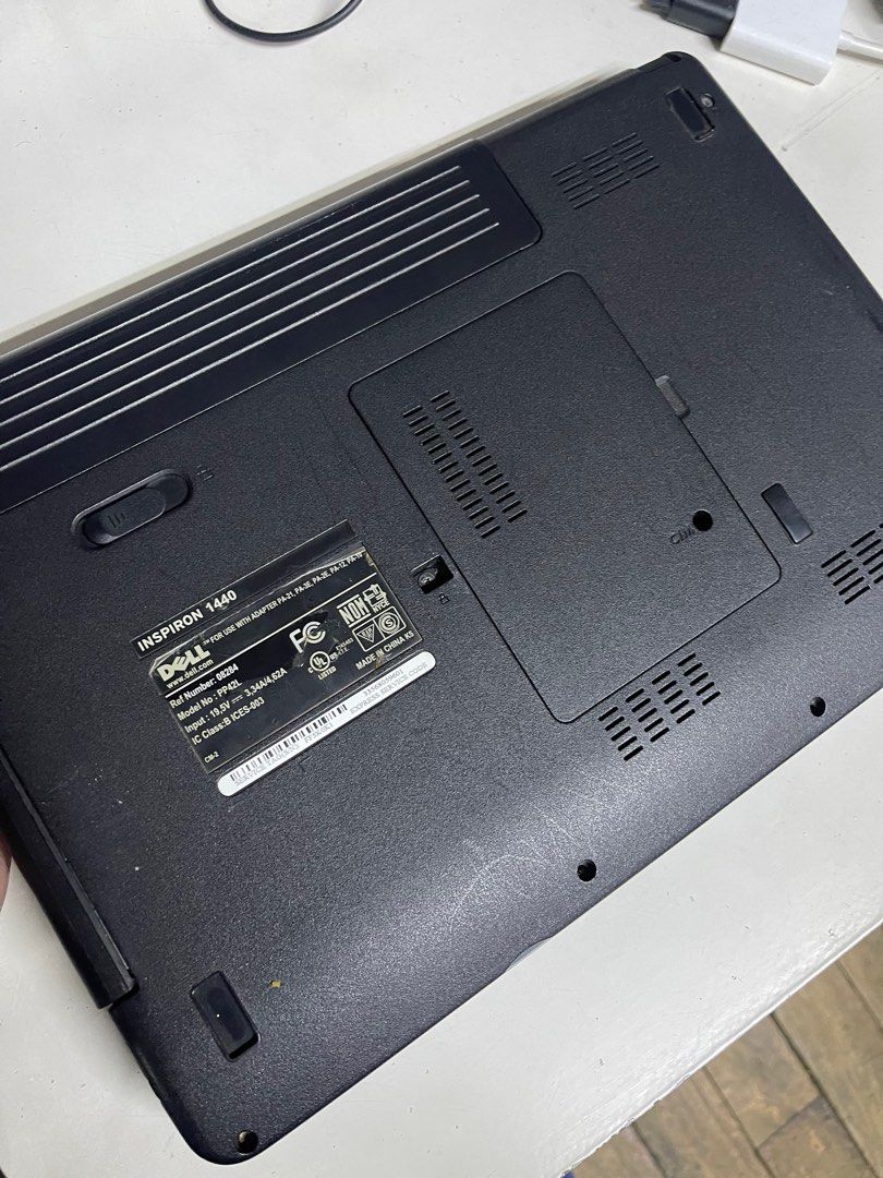 LAPTOP DELL INSPIRON 1440 PP42L Intel Pentium Dual-Core T4300 DDR2-4gb SSD, Computers & Tech ...