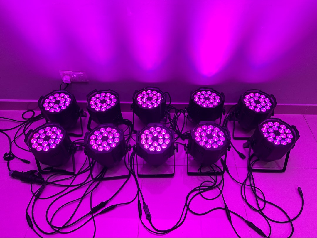 LED Parcan Light 4 in 1 RGBW 18 x 10w . Par Can . Event. PA system ...