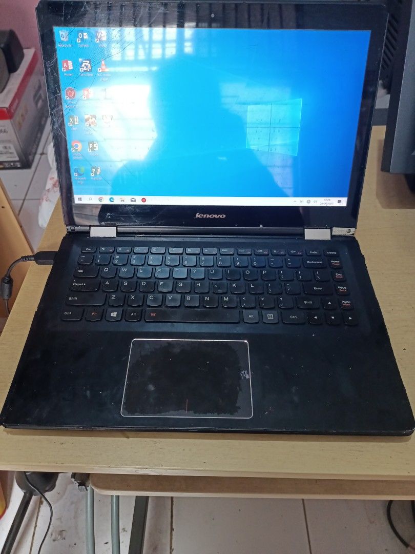 Laptop Tablet 2-in-1 Lenovo Flex 3, 14 inch, SuperSlim, Core-i7 Gen-6 3,1GHz, Ram 8GB/SSD 120GB ...