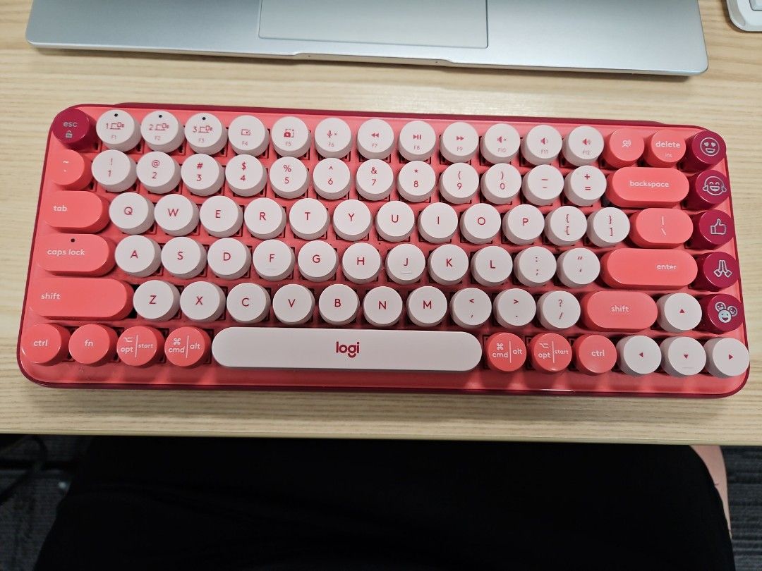 Logi pop keyboard, 電腦＆科技, 電腦周邊及配件, 電腦鍵盤及相關產品 - Carousell