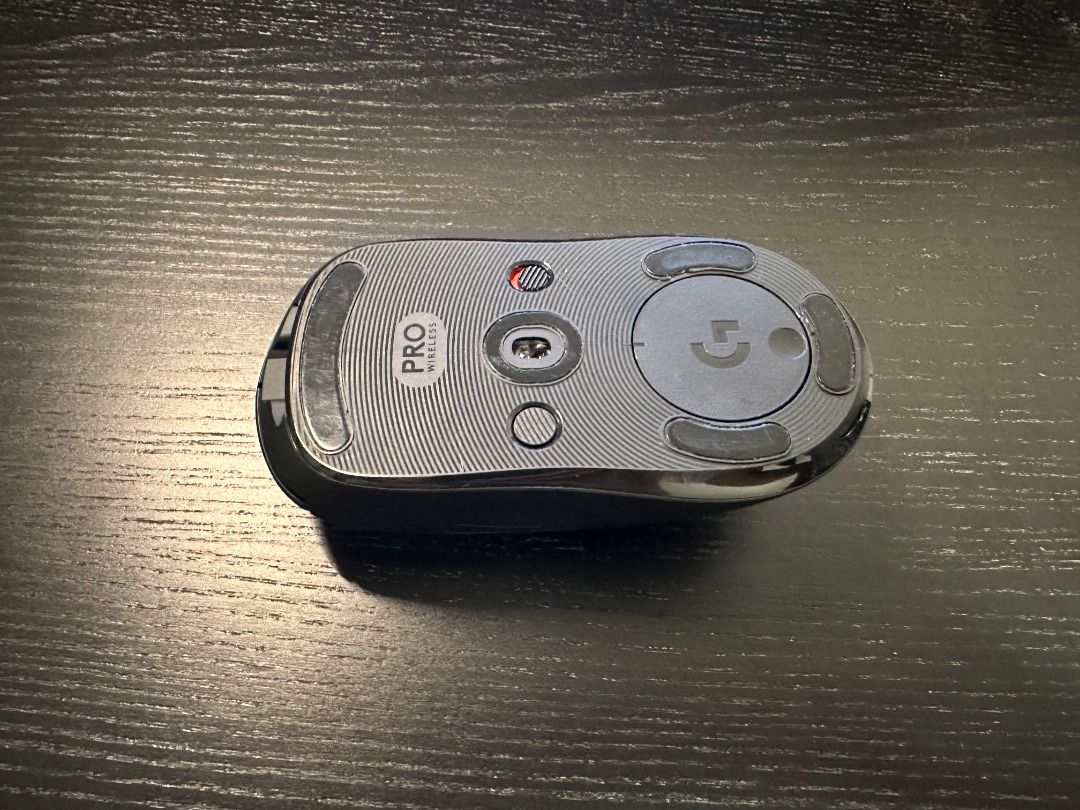 LOGITECH 羅技 G PRO WIRELESS GPW 狗屁王 無線電競滑鼠, 電腦＆科技, 電腦周邊及配件, 電腦滑鼠及相關產品 ...