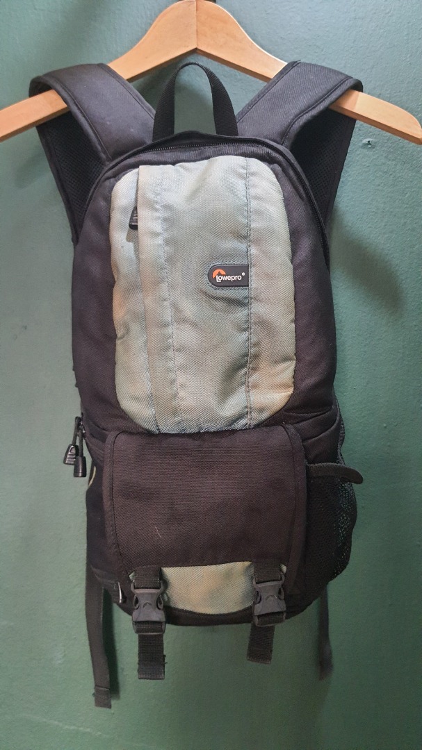 LOWEPRO CAMERA BAG- FASTPACK 100, Photography, Photography Accessories, Camera Bags & Carriers ...