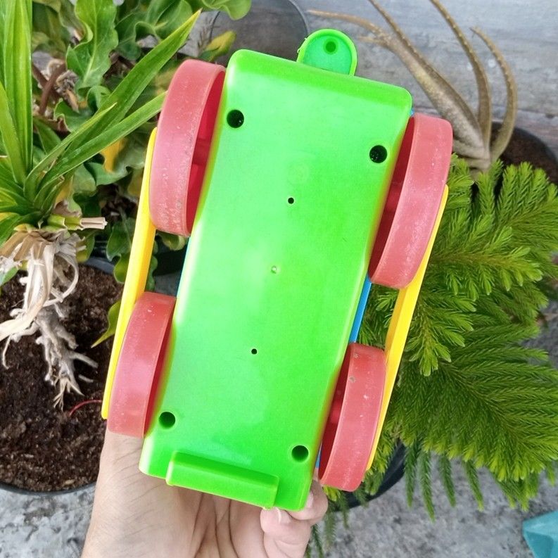 Mainan Anak Kereta Api Fun Time Timmy The Train Ball Toys Bekas, Toys ...