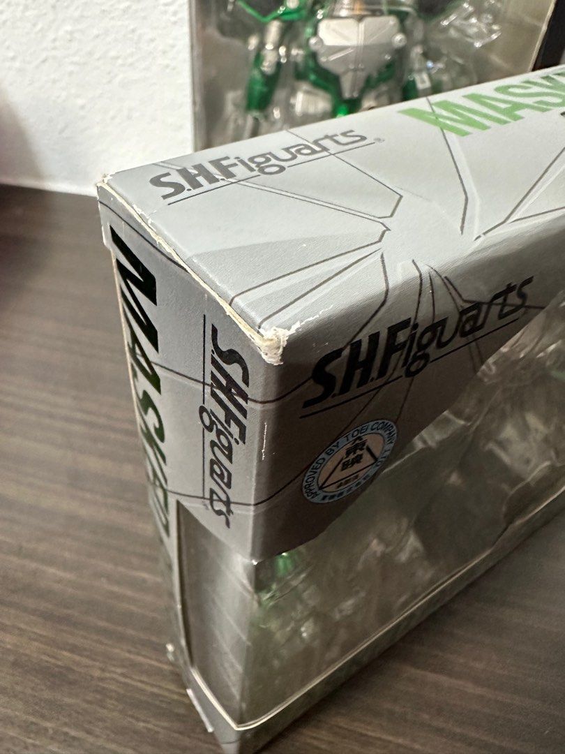 Kamen Rider Ryuki: Kamen Rider/Masked Rider Zolda & Magnugiga SH ...