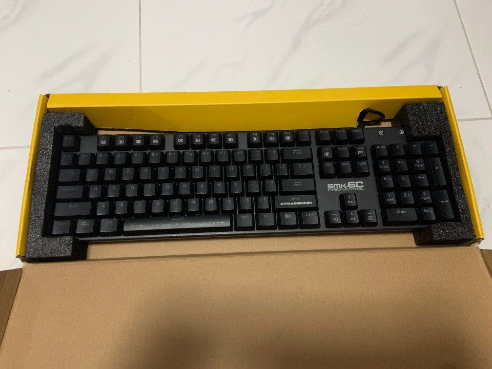 Mechanical Keyboard | blue switch | ARMAGGEDON SMK-6C, Computers & Tech ...