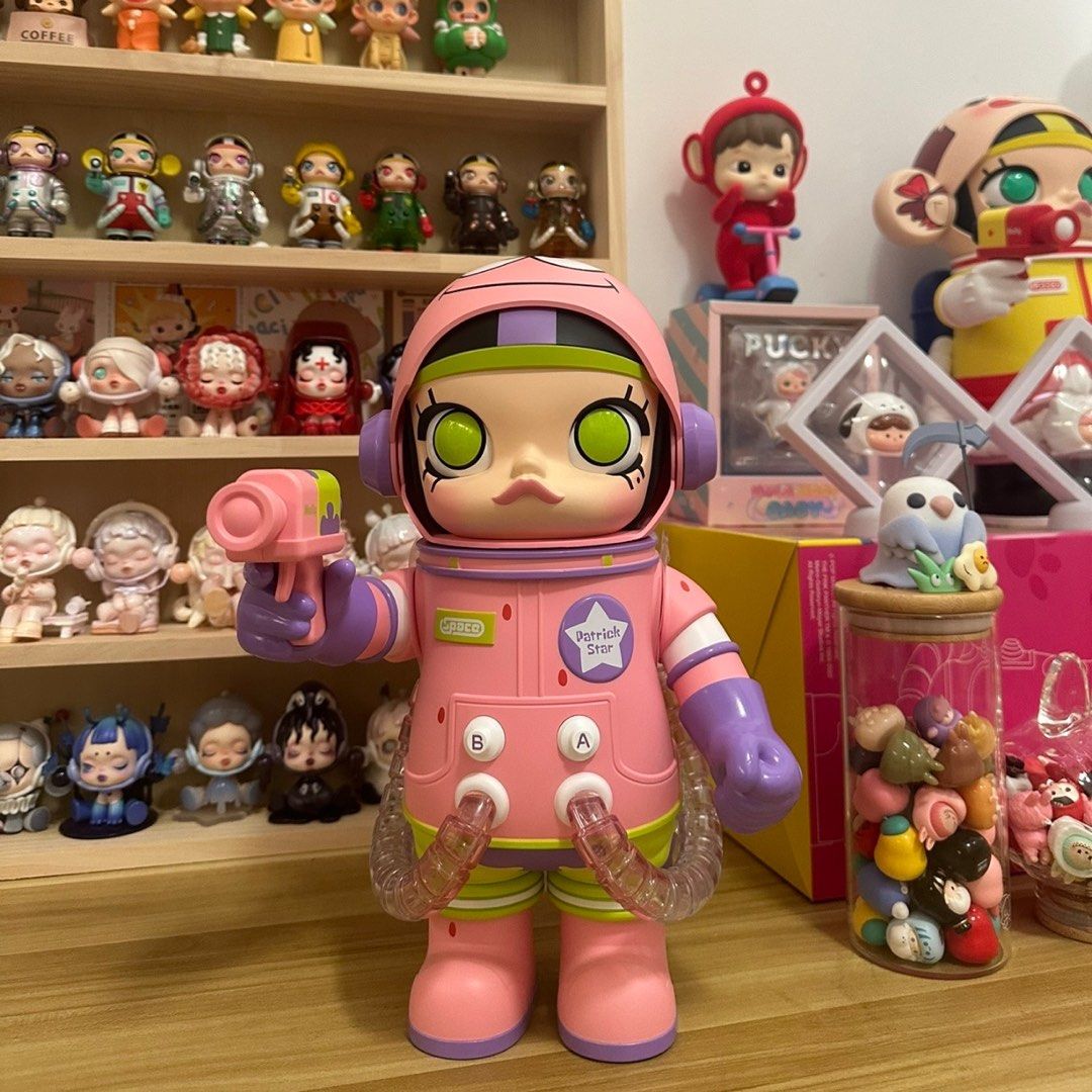 Mega Space Molly 400% Patrick Star, Hobbies & Toys, Toys & Games on ...