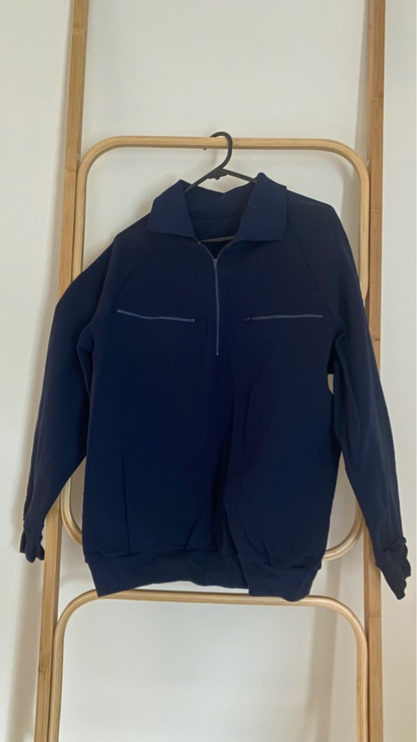 Navy Blue Jumper, Men's Fashion, Coats, Jackets and Outerwear on Carousell