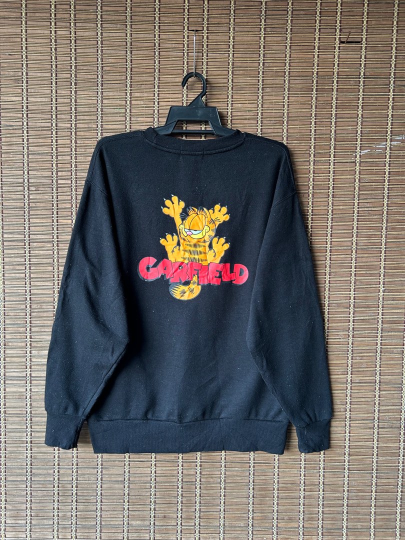 Nickelodeon Garfield Sweatshirt, Men's Fashion, Tops & Sets, Hoodies on ...