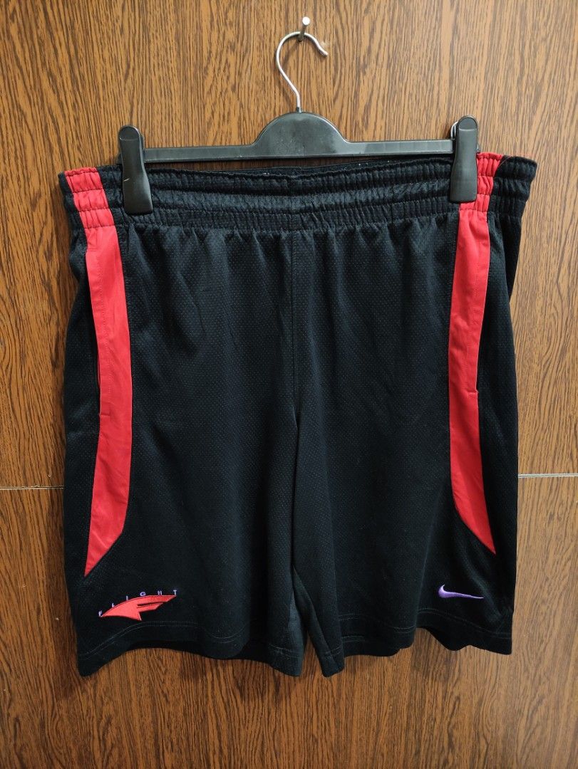 Nike flaght, Fesyen Pria, Pakaian , Bawahan di Carousell