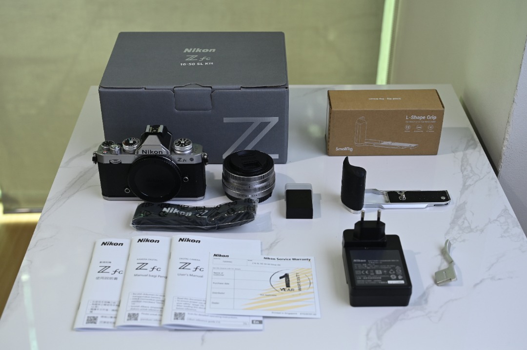 Nikon Z fc + 16-50mm kit with SmallRig L-Shape Grip and thumb rest ...
