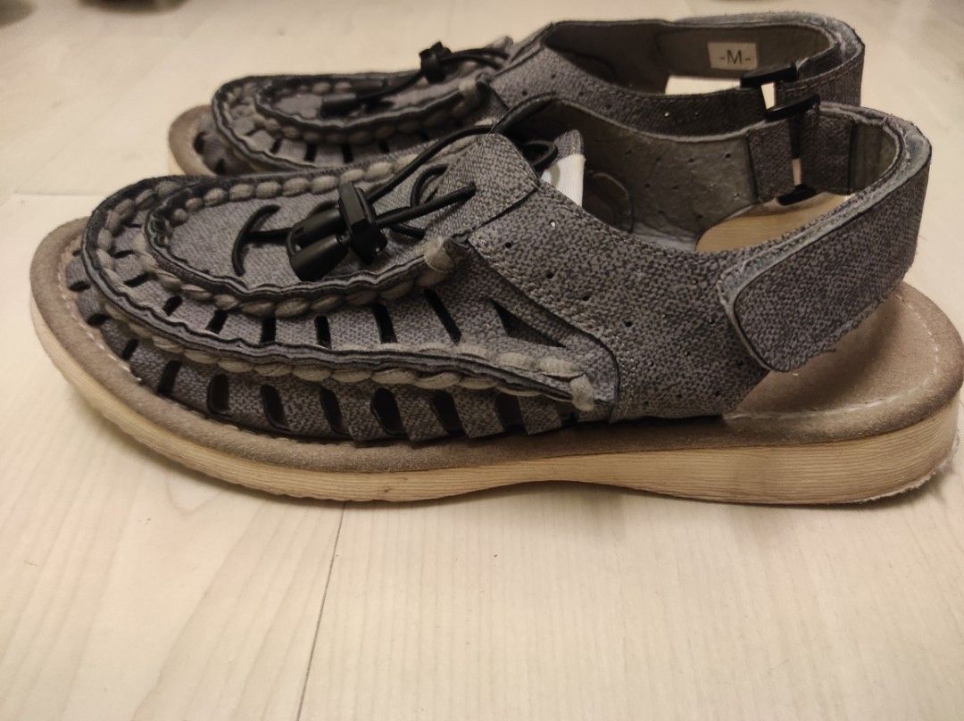 Not Keen Uneek Like Keen Uneek, Men's Fashion, Footwear, Flipflops and ...