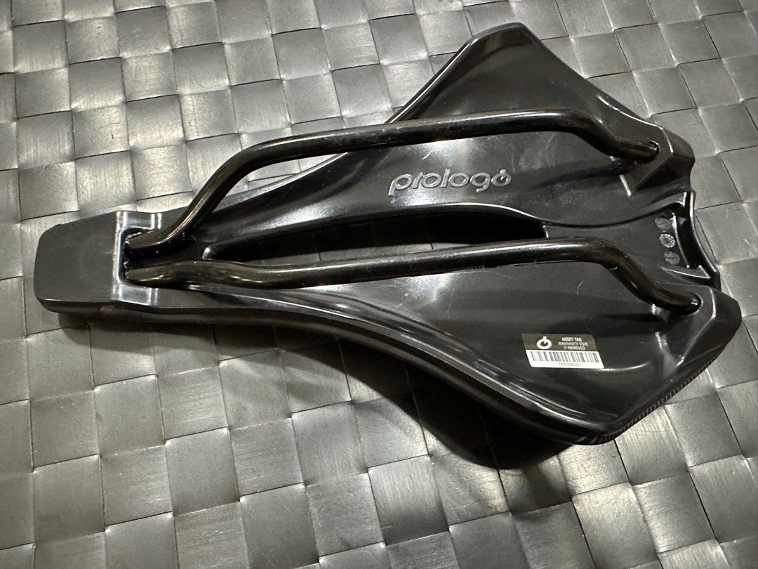 Prologo Dimension 143 Seat, Sports Equipment, Bicycles & Parts, Parts ...