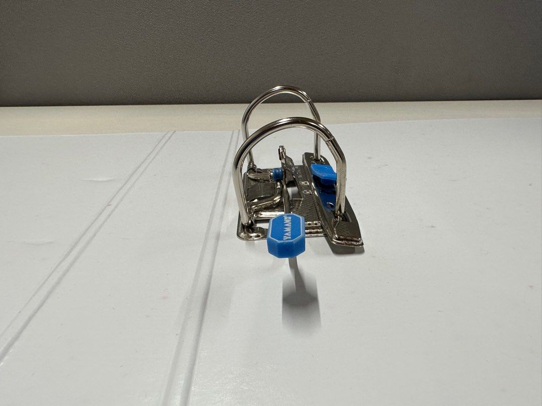 (Yamano) PVC 2 D Ring File with Lamination White Landscape A3 Size, 2 ...