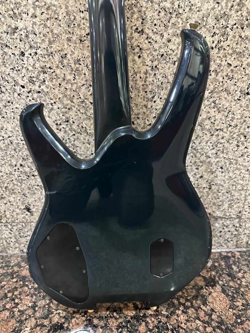 Status Made In England Graphite S1 Headless Bass Guitar, Hobbies & Toys ...