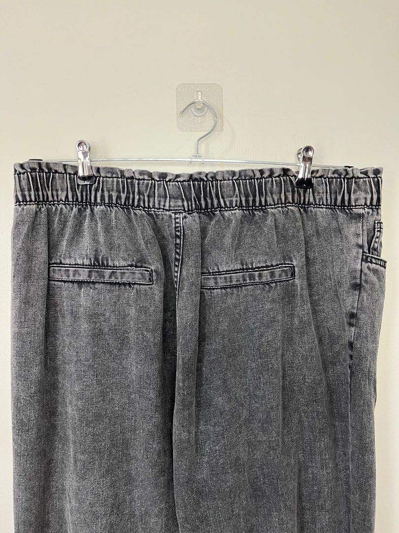 Tapered Extra High Rise Jeans Waist 36, Women's Fashion, Bottoms, Jeans ...