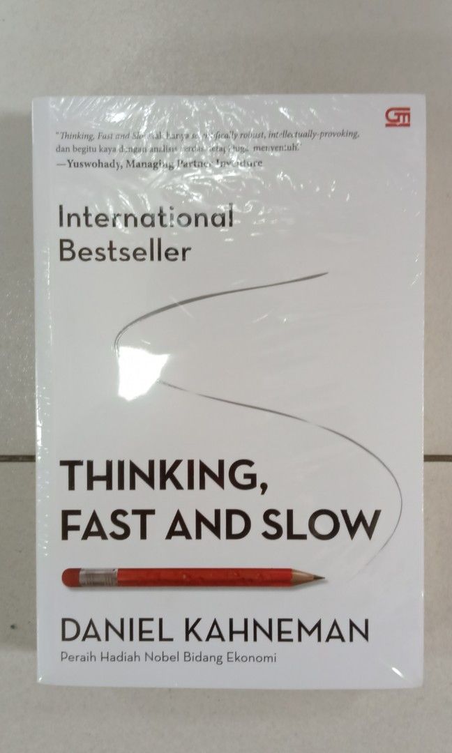 Thinking fast and slow Daniel Kahneman, Buku & Alat Tulis, Buku di ...